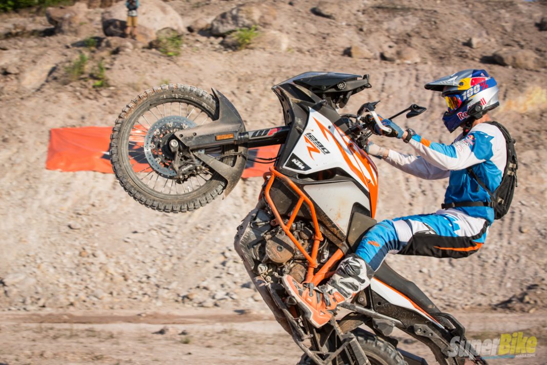 KTM Adventure Coaching Clinic ยกระดับการขับขี่ขึ้นอีกขั้นกับ Chris Birch