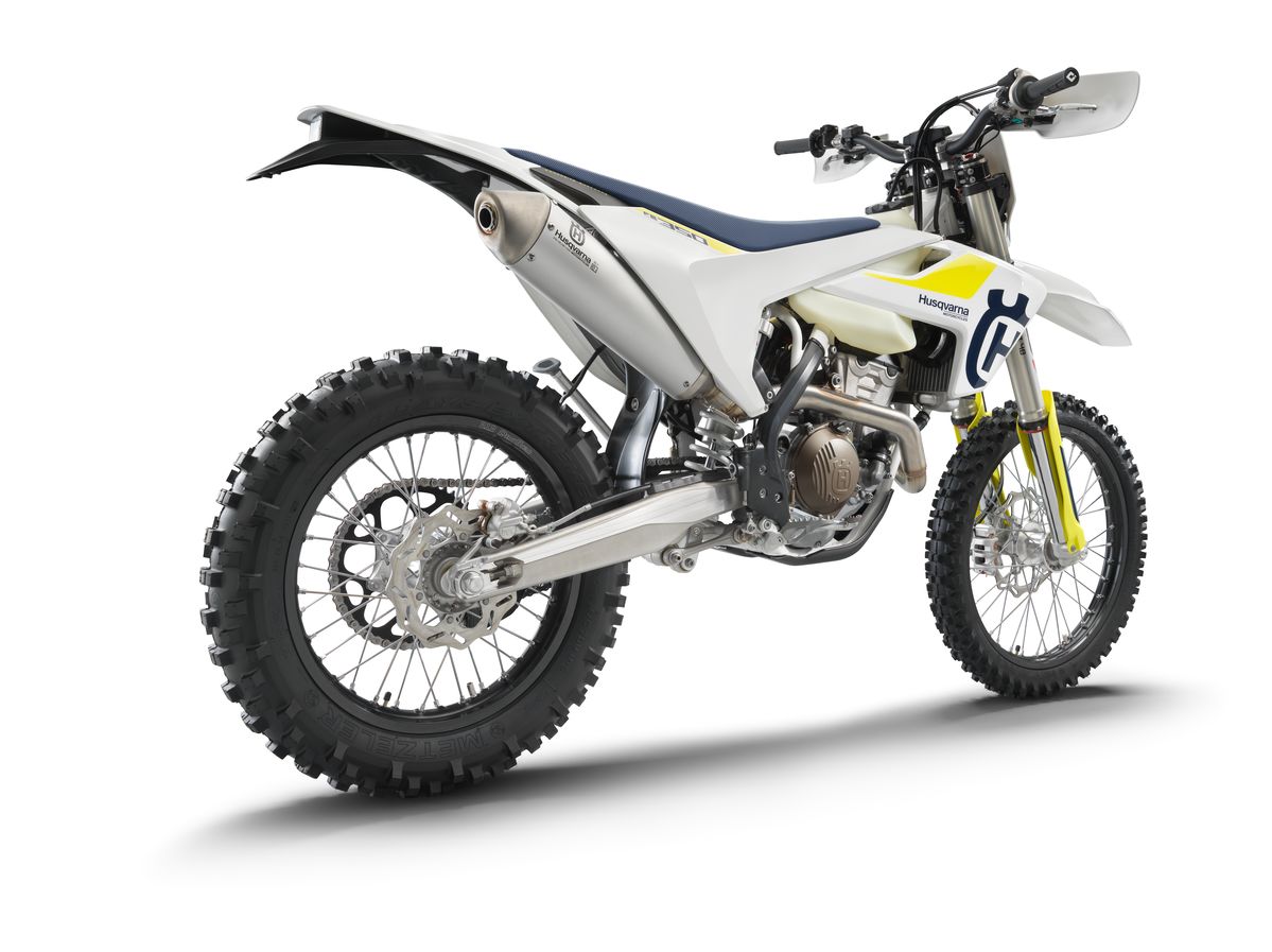 Husqvarna FE 350 (2019) - Superbikemag