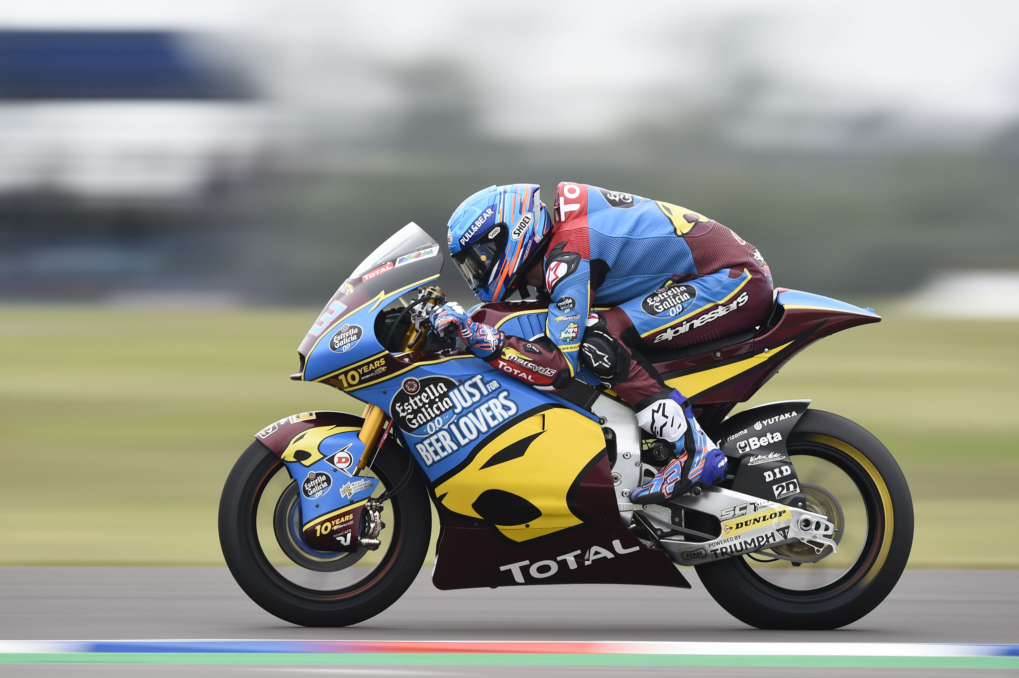 เครื่องยนต์ไทรอัมพ์ สร้างสถิติใหม่ใน Moto2 - SuperBike Online