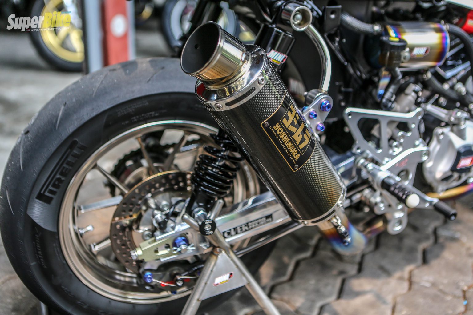 Monkey 125 กับโปรเจคเต็มระบบเครื่อง 4 วาล์ว 5 เกียร์ - Superbikemag