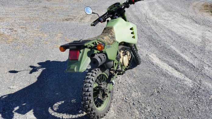 ชม Kawasaki KLR650 Diesel ที่เคยใช้ในกองทัพสหรัฐ » SuperBikeMag.Com ...