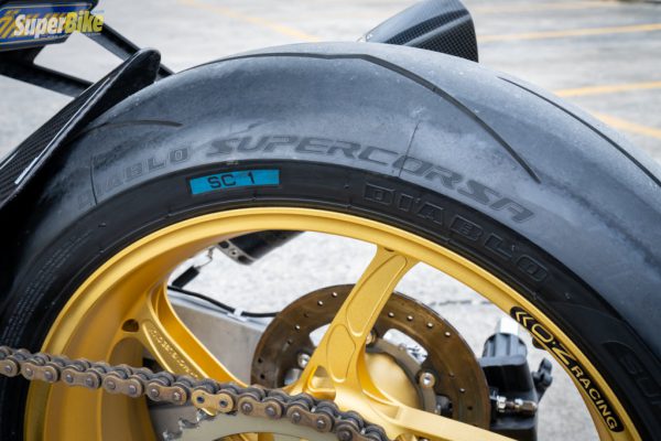 BMW S1000R ฉลามดัดแปลงจาก Man Manaco Performance - SuperBike