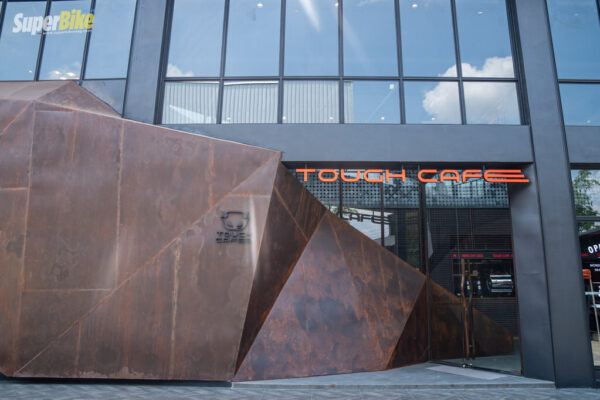 Tough Cafe คอมมูนิตี้แห่งใหม่ ของคนรักรถมอเตอร์ไซค์