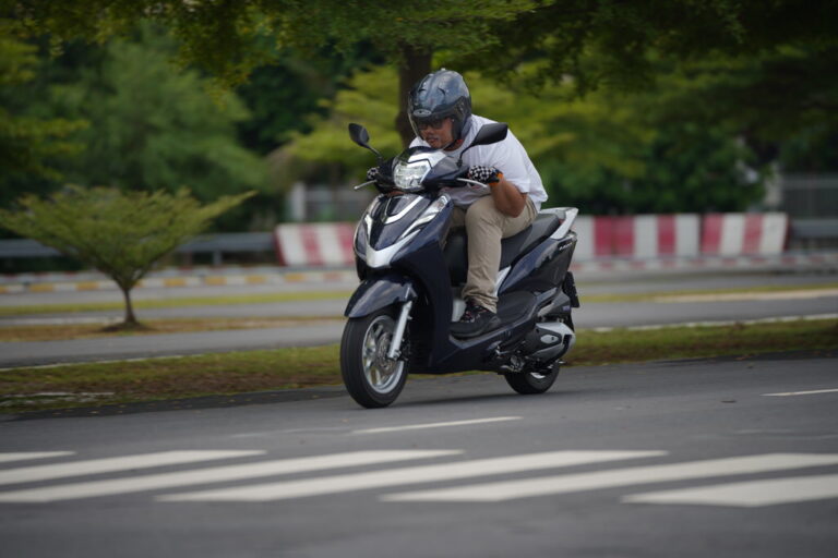 Honda Lead 125 Minimize Bangkok ทริปย่อกรุงเทพให้เล็กลง..!! - SuperBikeMag.Com | ข่าวมอเตอร์ไซค์ ...