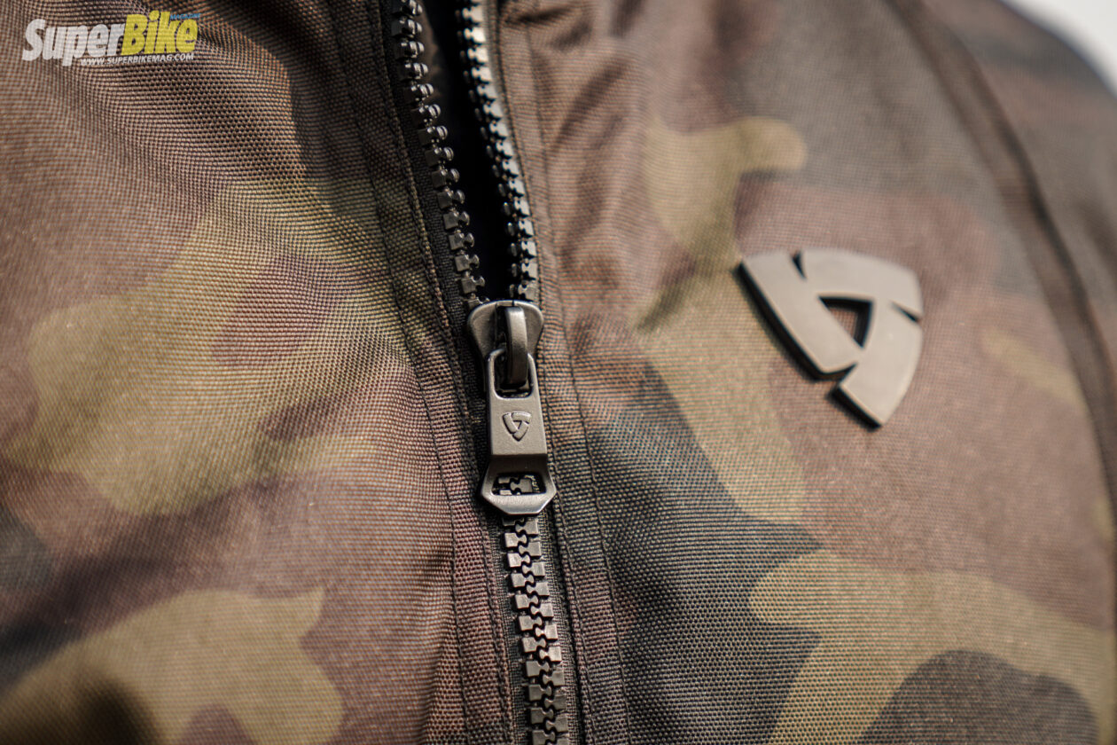 รีวิว Revit Flare 2 Jacket ตัวจบสุดเท่ ใส่ได้หลายสไตล์ » SuperBikeMag ...