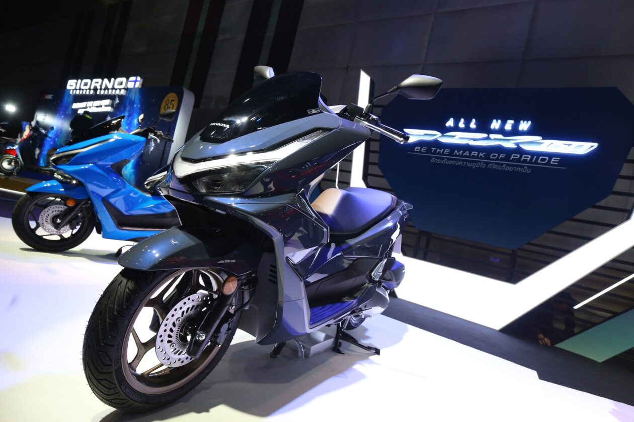 สรุปสเปค Honda PCX 160 2025 เทียบฟีเจอร์ก่อนดูรุ่นใหม่ 2026