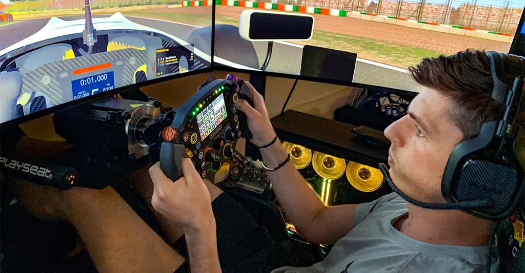 สเปก Sim Rig Max Verstappen 2026 เครื่องเล่นเกม แชมป์โลก F1 - SuperBike ...